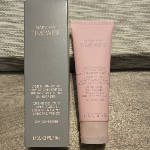 Mary Kay | Skincare | Mary Kay Timewise 3d Day Cream Spf 3 Pink Normal ...